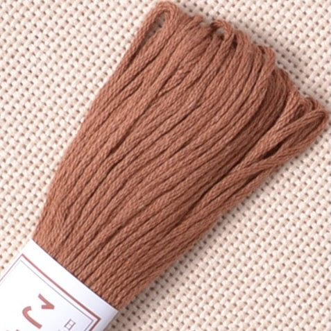 Threads & Needles for Hand Stitching Page 5 - A Threaded Needle