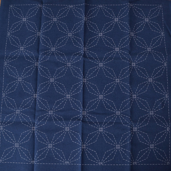 Moyo-sashi (Continuous Line Sashiko) - A Threaded Needle