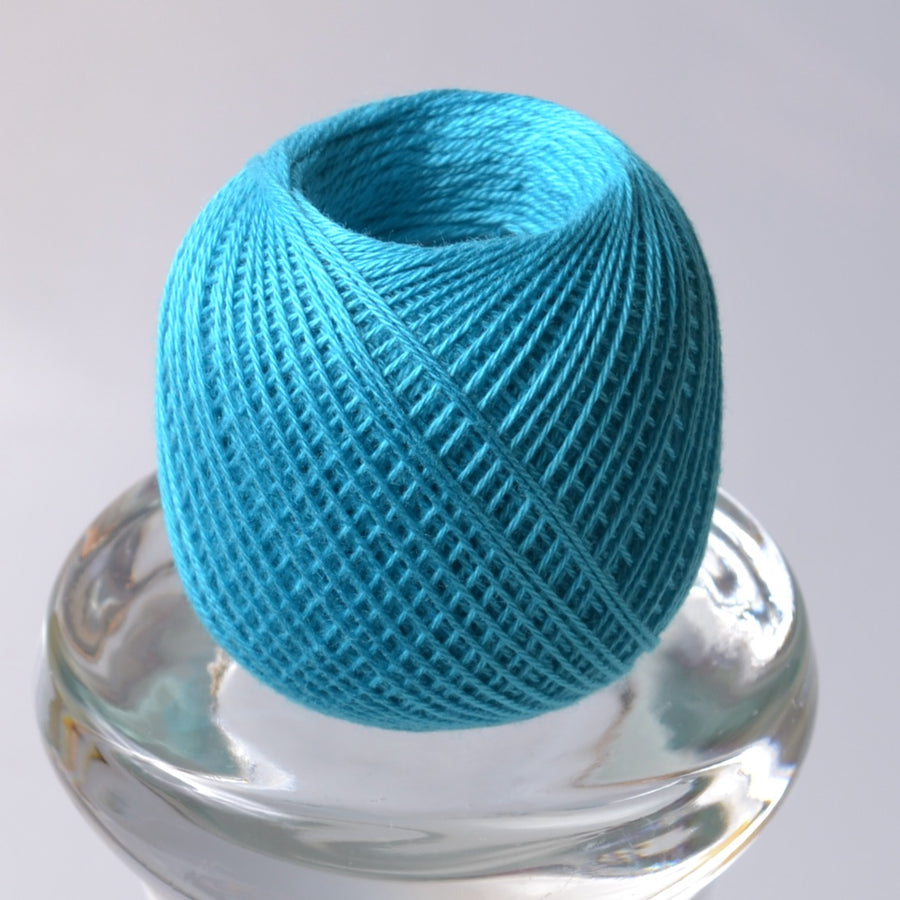Sashiko Thread: Thin Style - A Threaded Needle