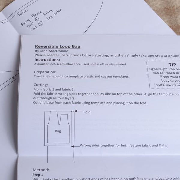 Reversible Loop Bag Pattern - A Threaded Needle