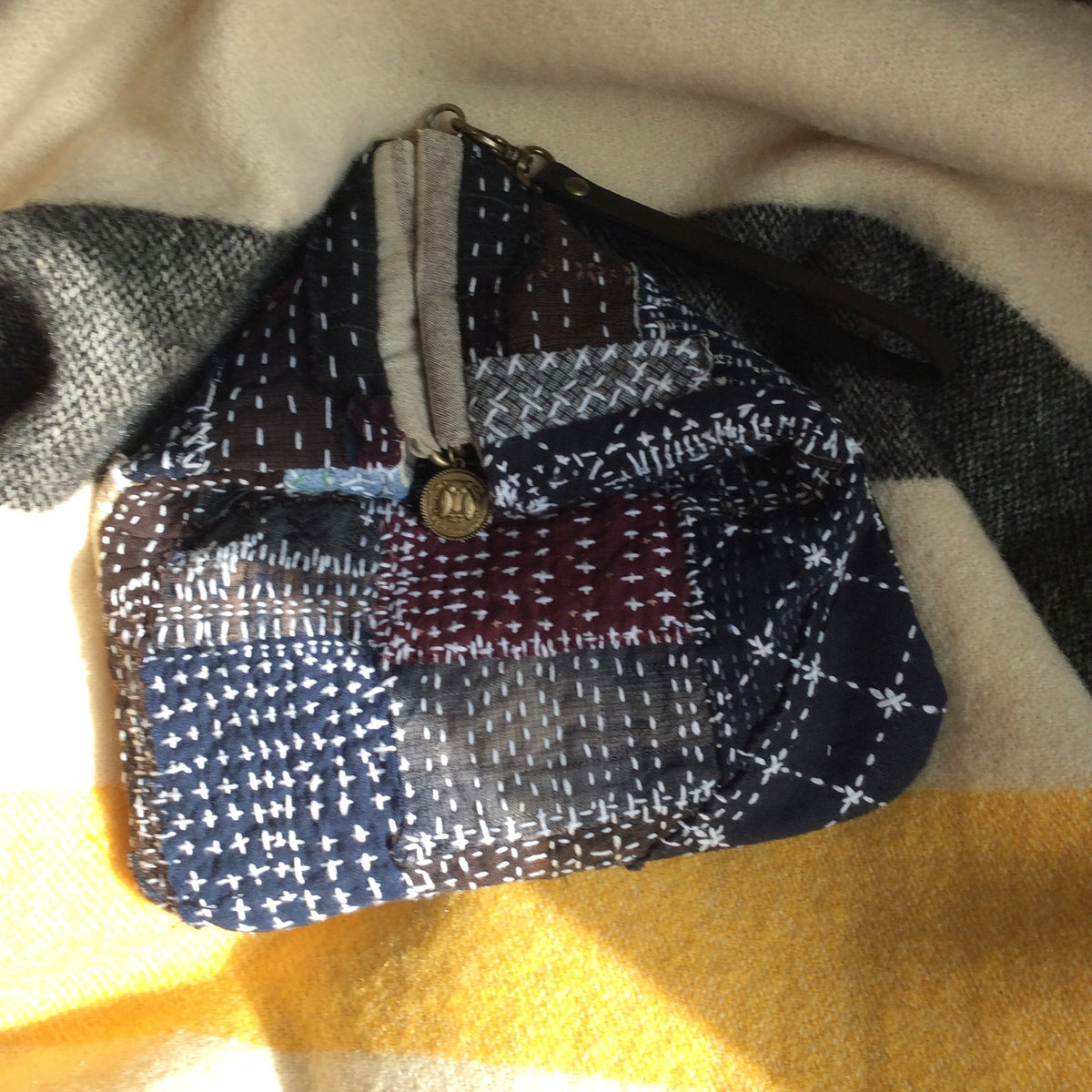 Slide Clasp Closure - A Threaded Needle